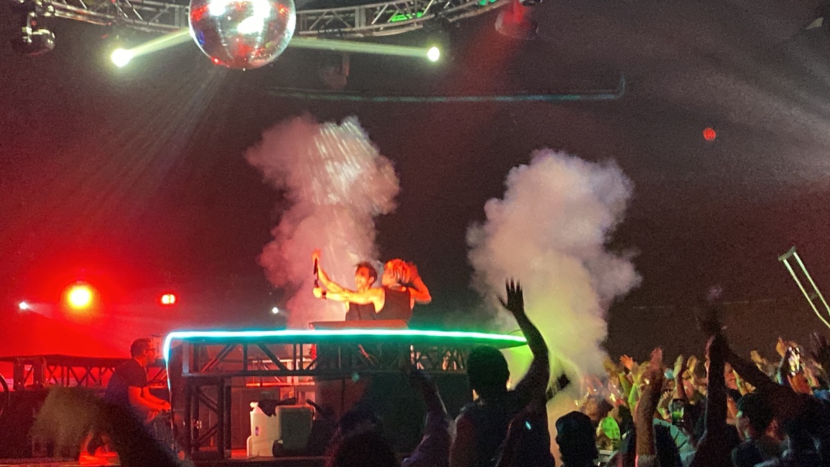 Yoasobi Concert & Tour History (Updated for 2024) | Concert Archives