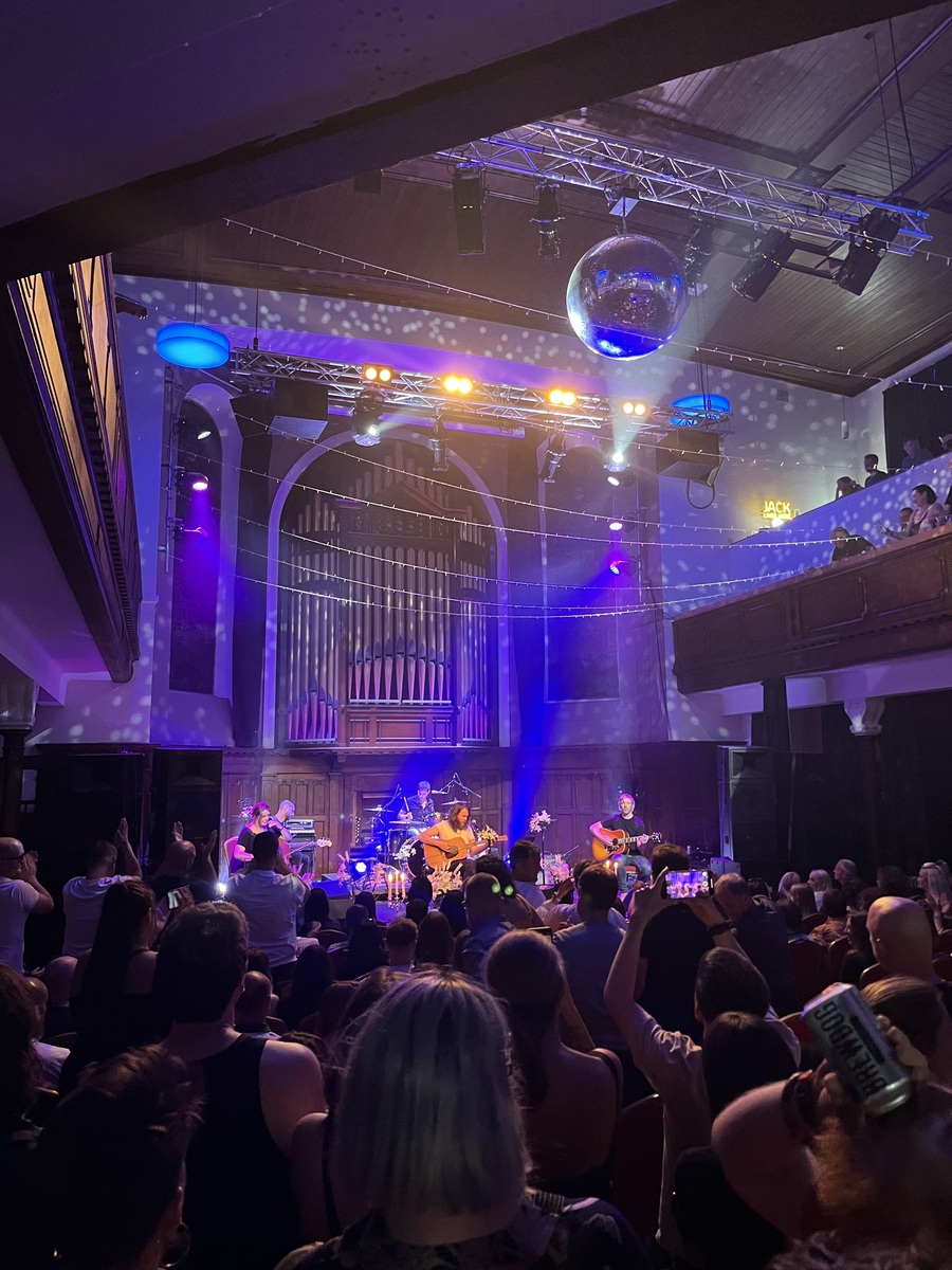 Nirvana Unplugged Concert & Tour History | Concert Archives