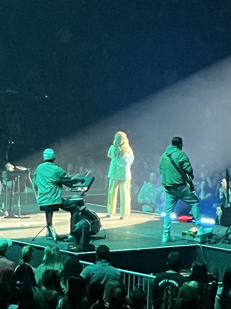 Jon Reddick Concert Photos | Concert Archives