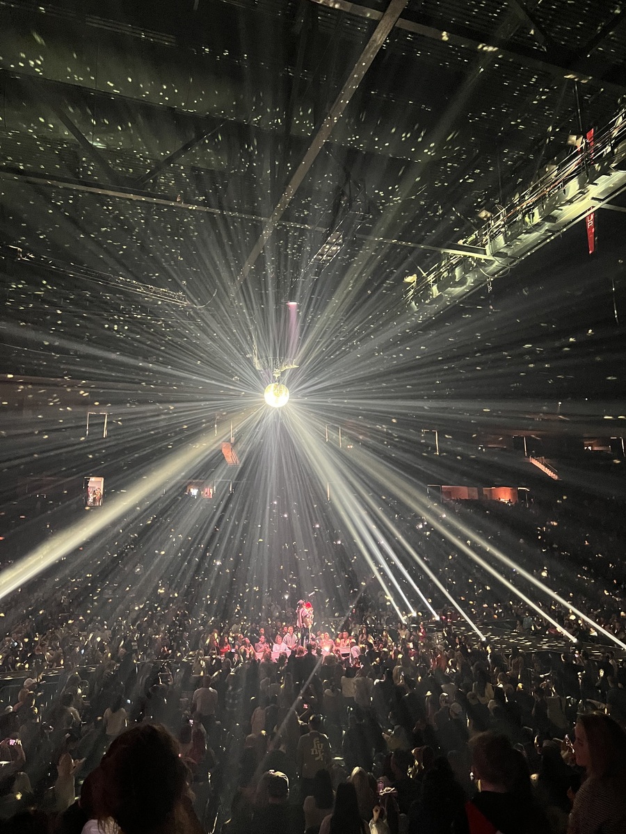 Jon Reddick Concert & Tour History | Concert Archives