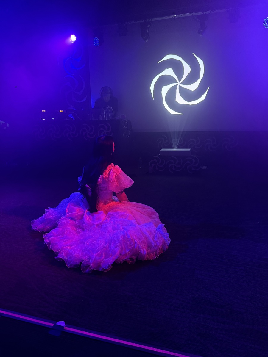 Zheani Concert & Tour History (Updated for 2024) | Concert Archives