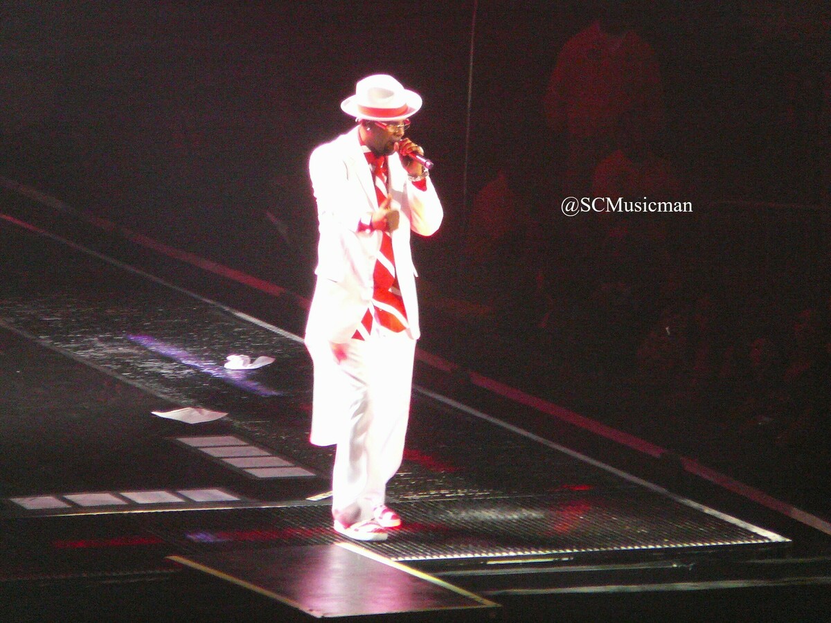 R. Kelly Concert & Tour History | Concert Archives