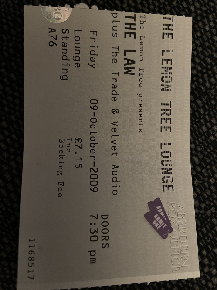 Oct 09, 2009: The Law at The Lemon Tree Aberdeen, Scotland, United ...