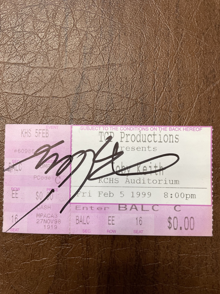 Toby Keith Concert & Tour History | Concert Archives