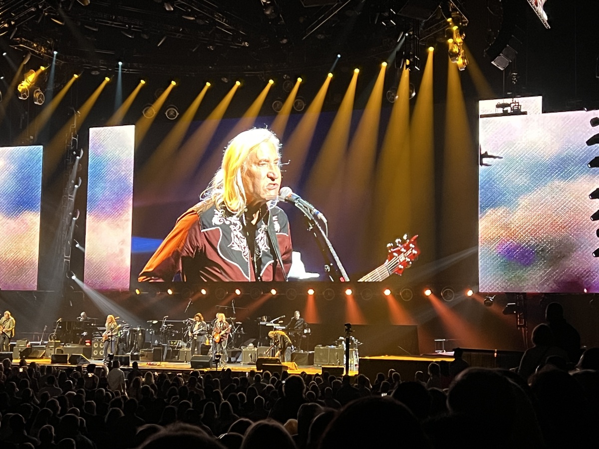 Steely Dan Concert & Tour History (Updated for 2024) | Concert Archives