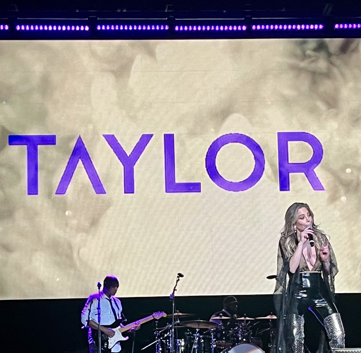 Tiffany Concert & Tour History (Updated for 2024) | Concert Archives