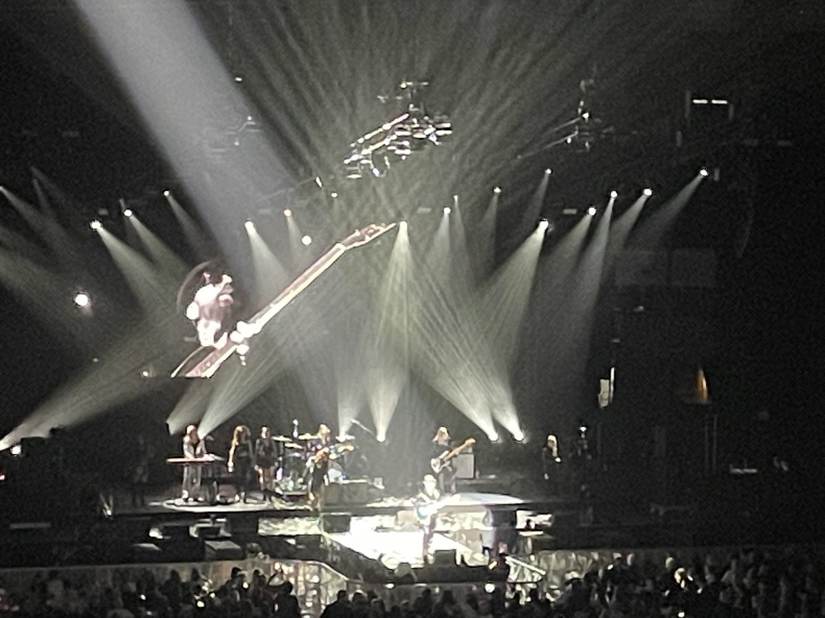 Bryan Adams Concert & Tour History (Updated for 2024) | Concert Archives