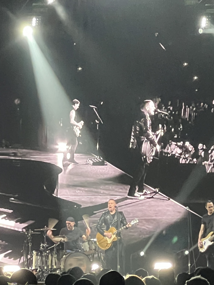 Bryan Adams Concert & Tour History (Updated for 2024) | Concert Archives