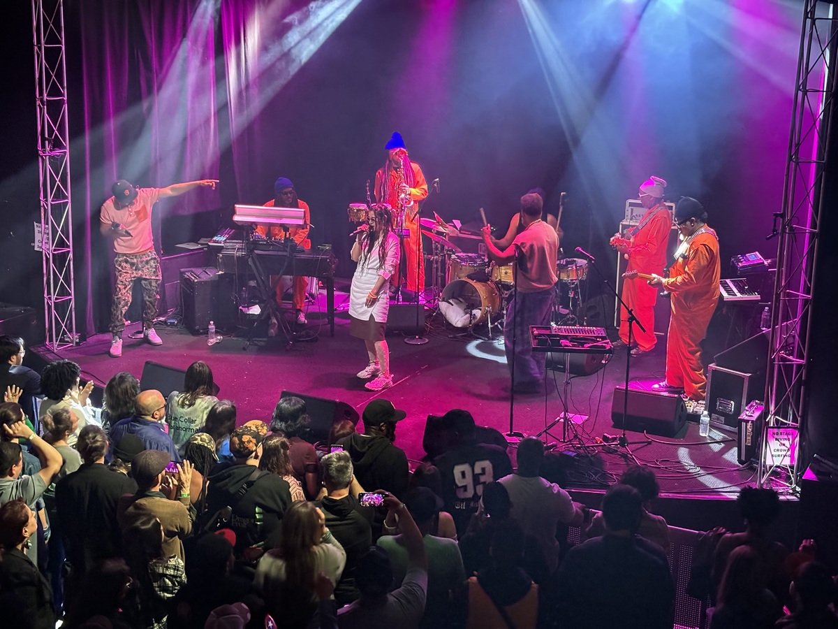 Digable Planets Concert & Tour History (Updated for 2024) | Concert ...