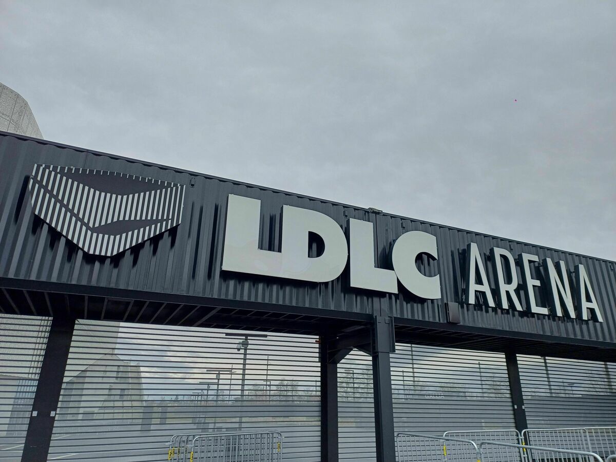 Concert History of LDLC Arena Décines-Charpieu, Auvergne-Rhône-Alpes ...