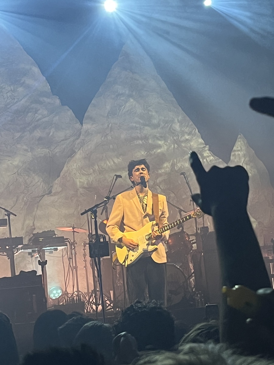 Mar 24, 2024: Declan McKenna / Wunderhorse at Nick Rayns LCR ...