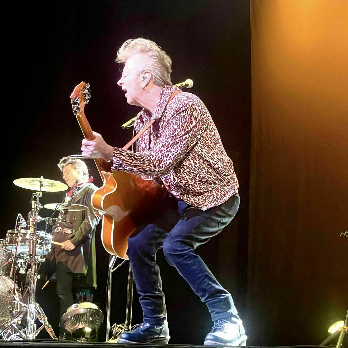 Brian Setzer Concert & Tour History (Updated for 2024) | Concert Archives