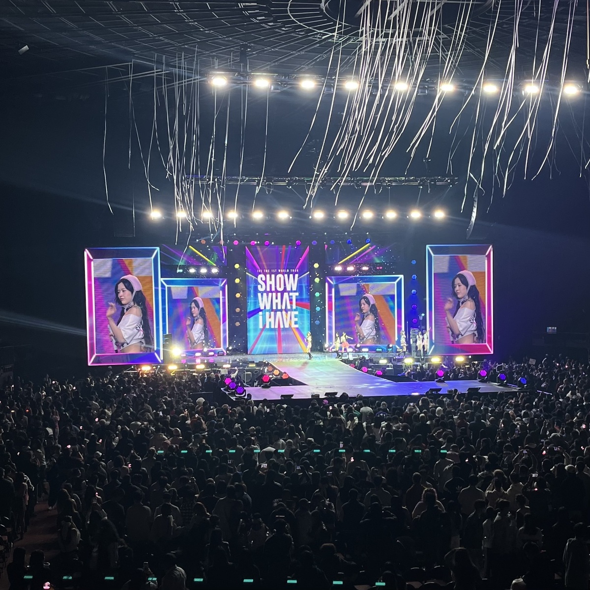 Mar 13, 2024: IVE at Kia Forum Inglewood, California, United States ...