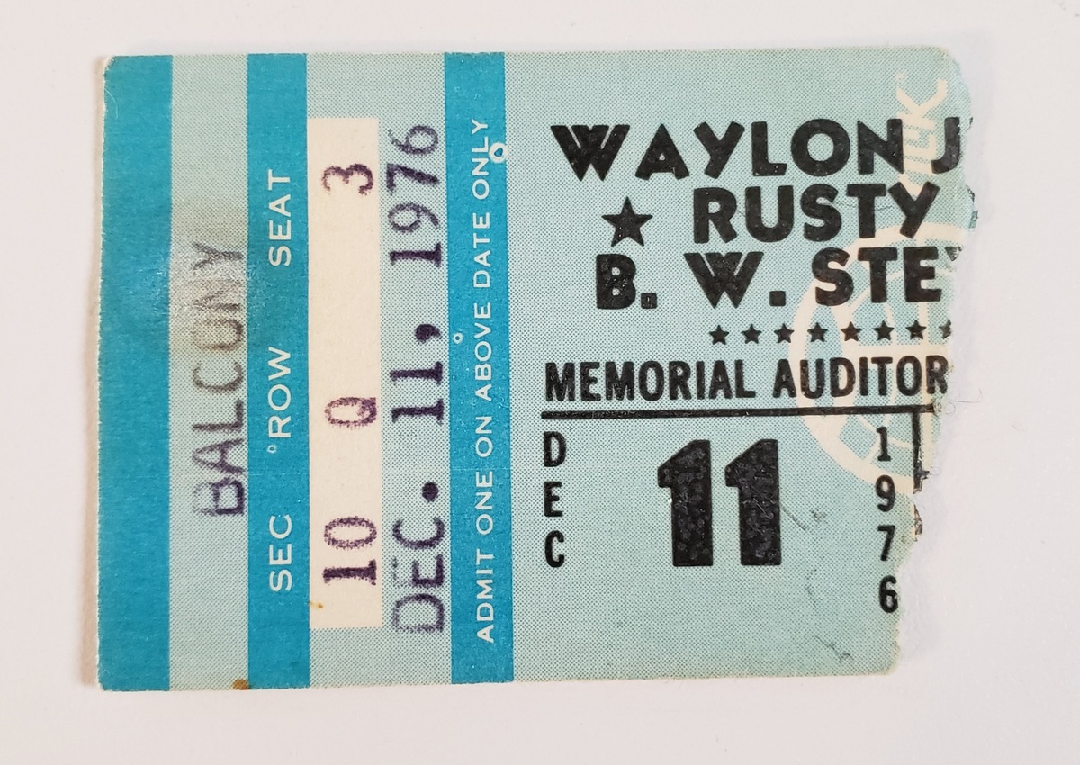 Waylon Jennings Concert & Tour History | Concert Archives