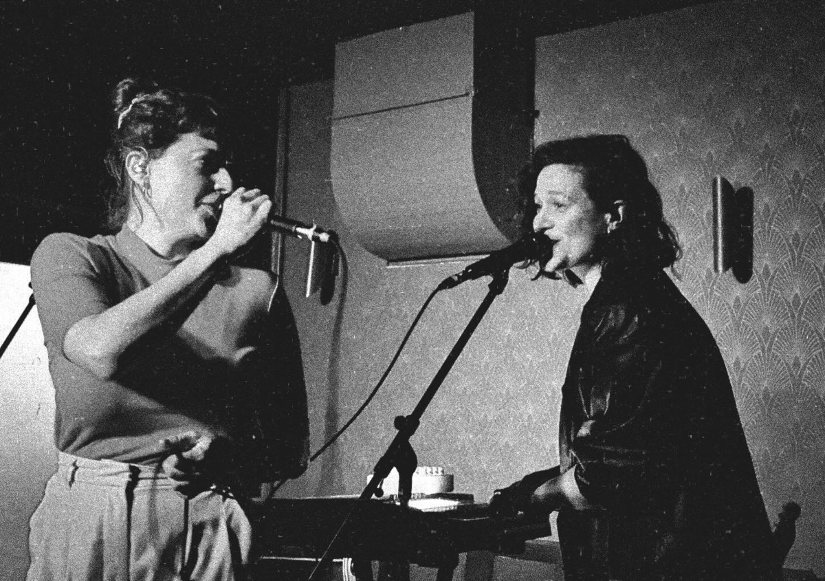 Billie Bird Concert Photos | Concert Archives