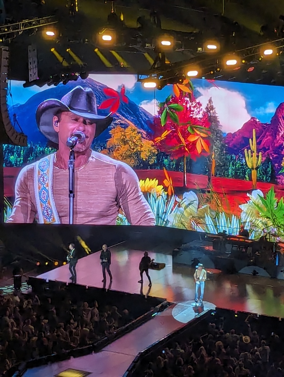 Tim McGraw Concert & Tour History (Updated for 2024) | Concert Archives