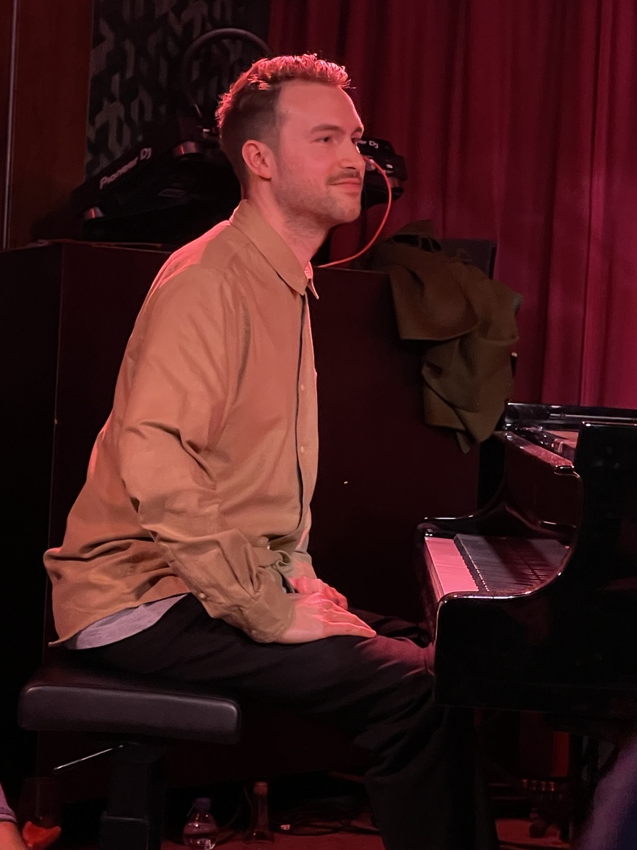 Nico Gomez Concert & Tour History | Concert Archives