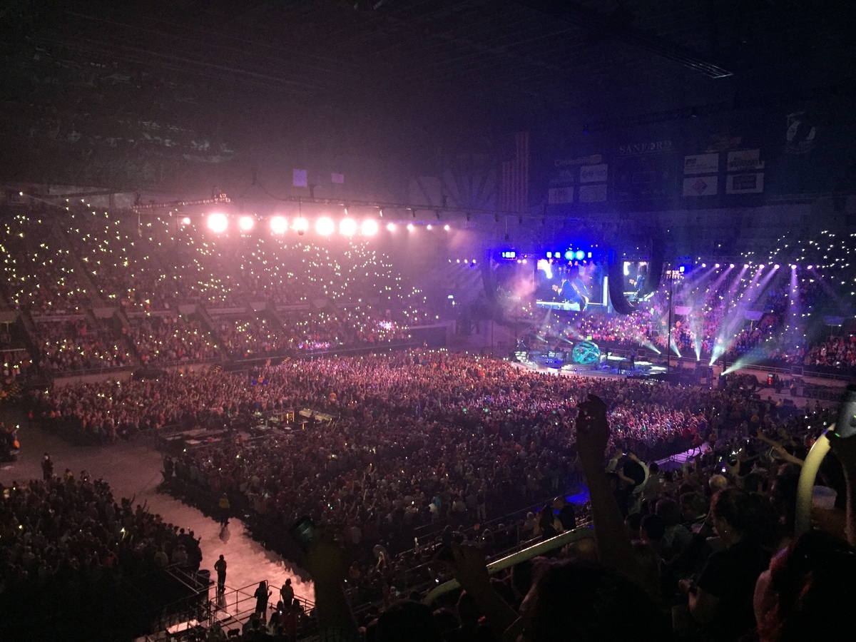 Garth Brooks Concert & Tour History (Updated for 2024) | Concert Archives