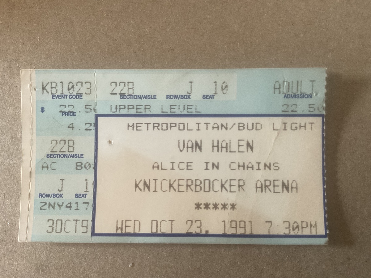 Van Halen Concert & Tour History | Concert Archives