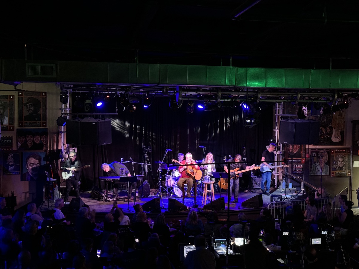 The Floating Men Concert & Tour History (Updated for 2026) | Concert ...