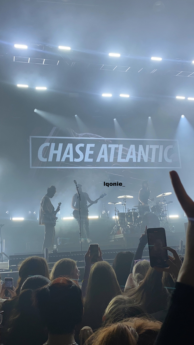 Sep 03, 2023: Chase Atlantic at Cologne, North Rhine-Westphalia ...