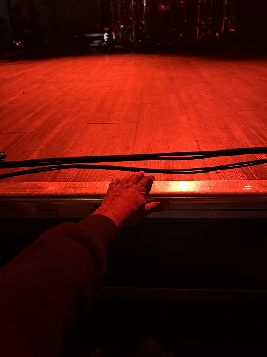 Apr 19, 2024: DYLAN / Mercer Henderson at The Axis Club Toronto ...