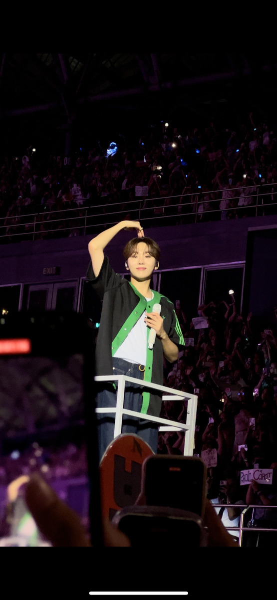 Jan 14, 2024: SEVENTEEN at Philippine Sports Stadium | Concert Archives