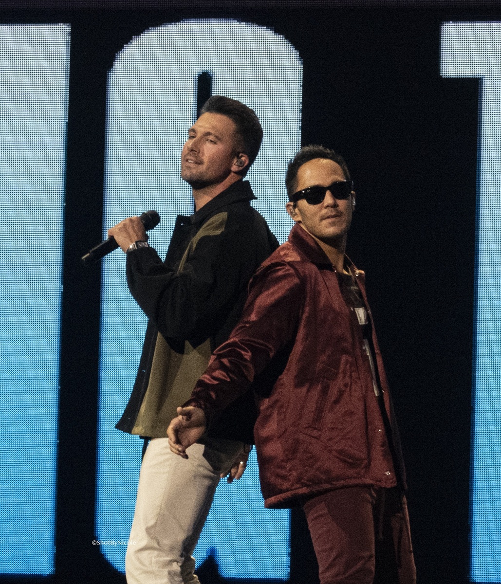 Cher Concert & Tour History (Updated for 2024) | Concert Archives