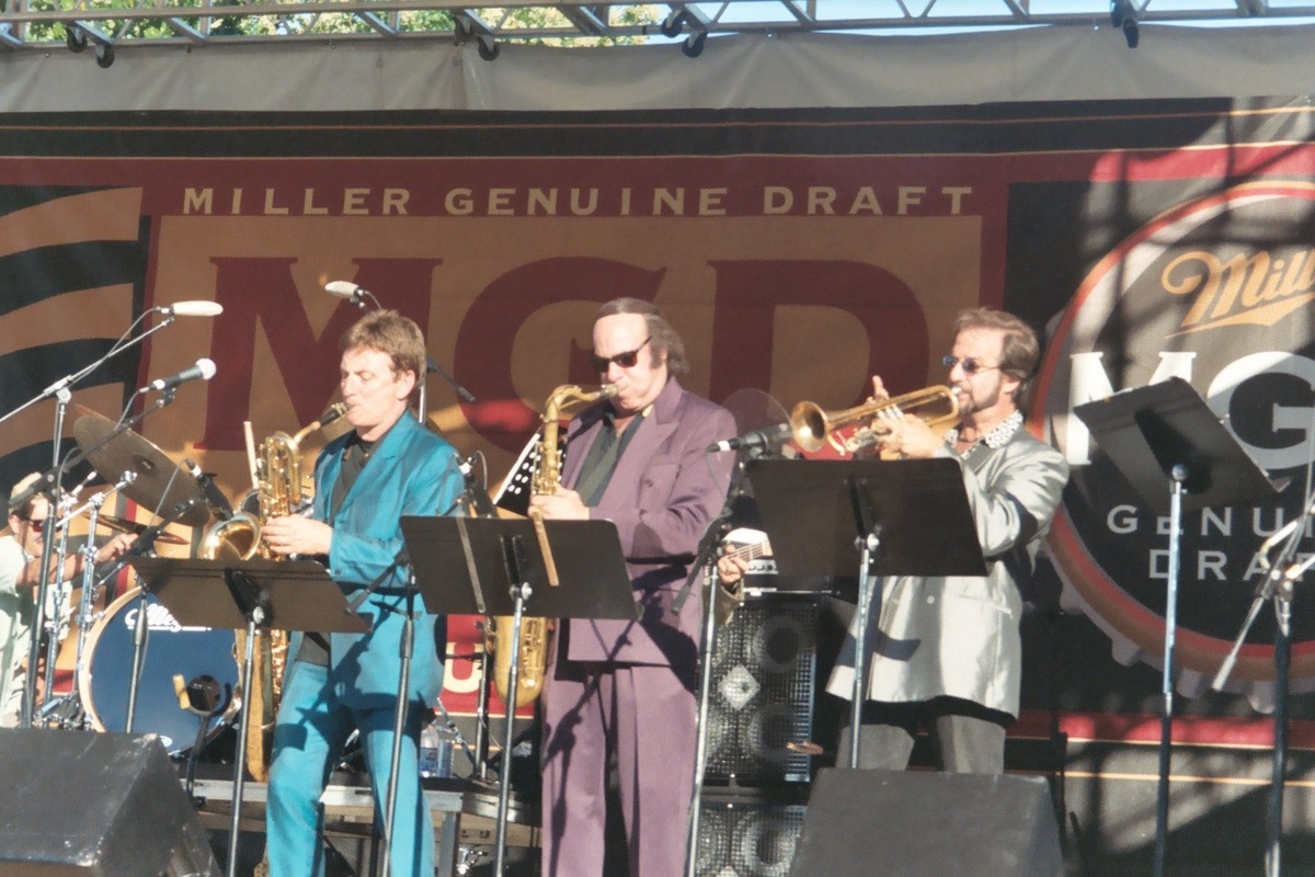 Howard Tate with the Uptown Horns Review Concert & Tour History ...