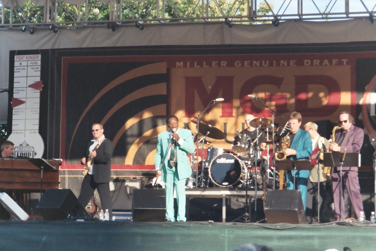 Howard Tate with the Uptown Horns Review Concert & Tour History ...