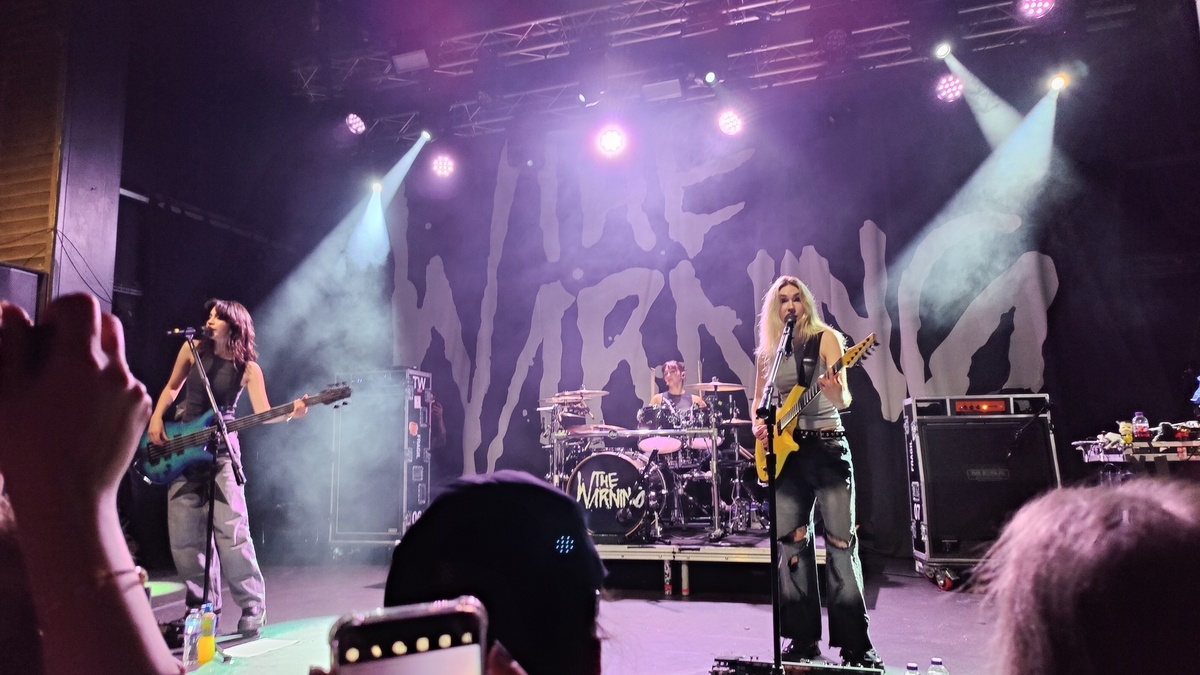 The Warning Concert & Tour History (Updated for 2024 - 2025) | Concert ...