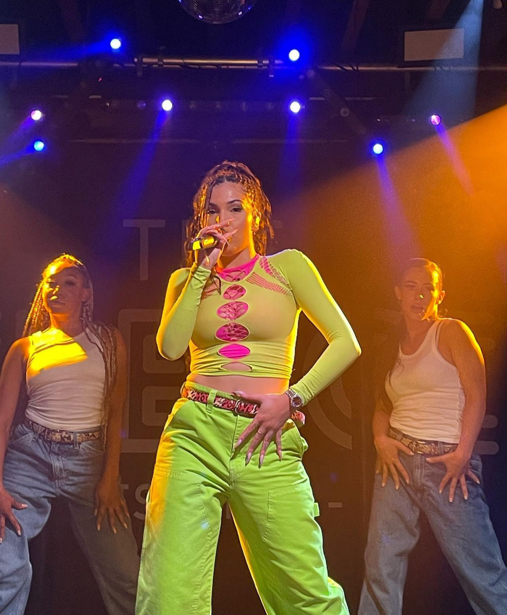 Mabel Concert Photos | Concert Archives