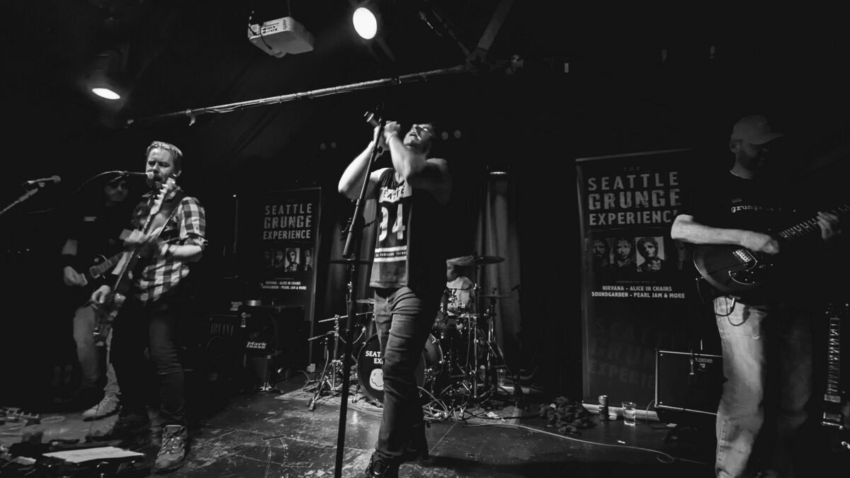 The Seattle Grunge Experience Concert & Tour History (Updated for 2024 ...