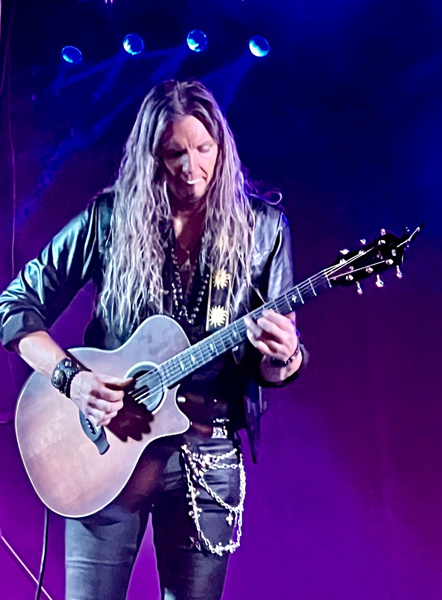 Apr 21, 2024: Joel Hoekstra & Brandon Gibbs at Lake Watch Inn Ithaca ... Apr 21, 2024: Joel Hoekstra & Brandon Gibbs at Lake Watch Inn Ithaca ...
