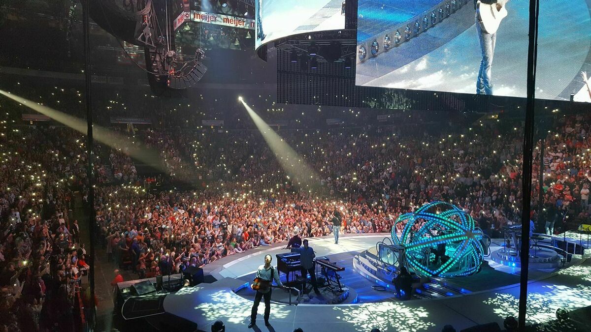 Garth Brooks Concert & Tour History (Updated for 2024) | Concert Archives