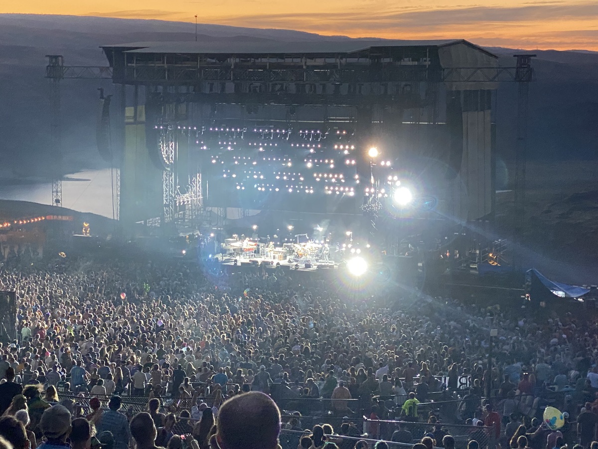 Phish Concert & Tour History (Updated for 2024) | Concert Archives