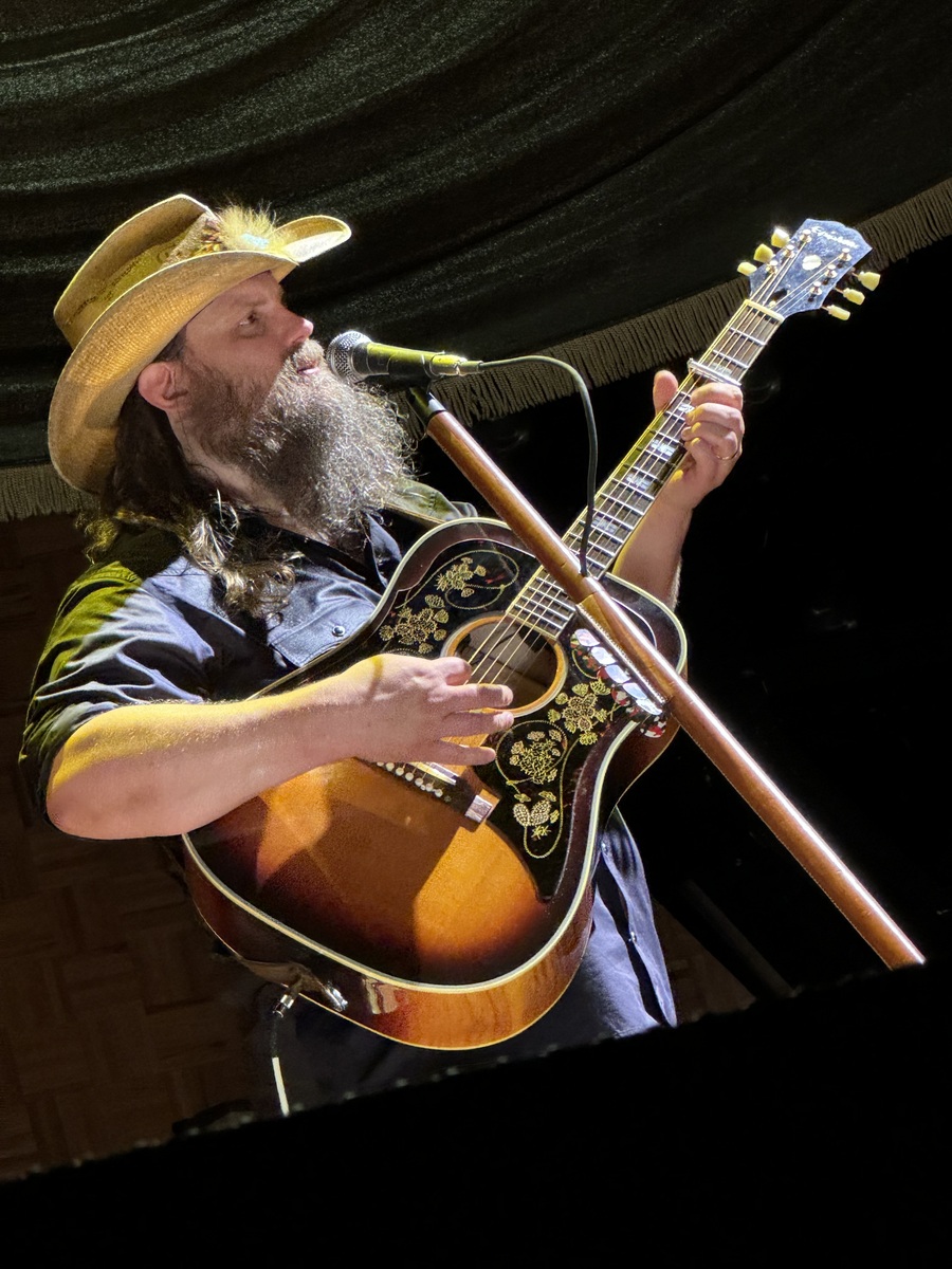 Chris Stapleton Concert & Tour History (Updated for 2024 - 2025 ...