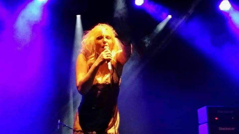 Hole Concert & Tour History | Concert Archives