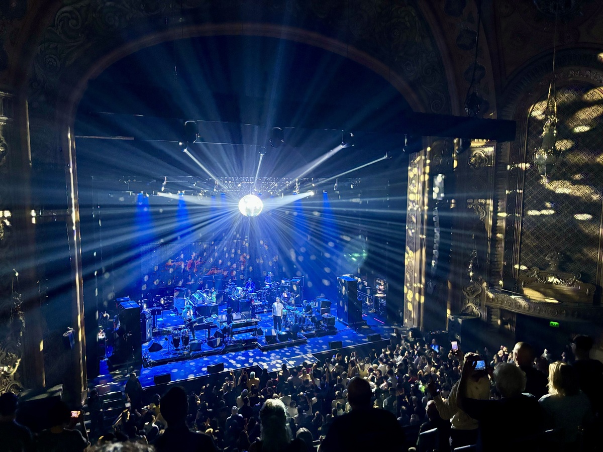 Concert History of Paramount Theatre Seattle, Washington, United States ...