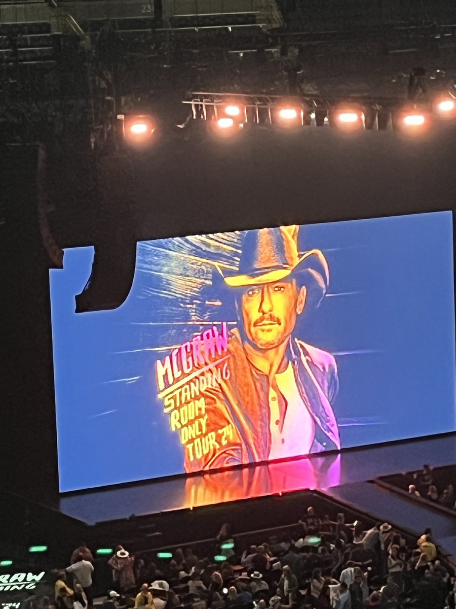 Tim McGraw Concert & Tour History (Updated for 2024 - 2025) | Concert ...