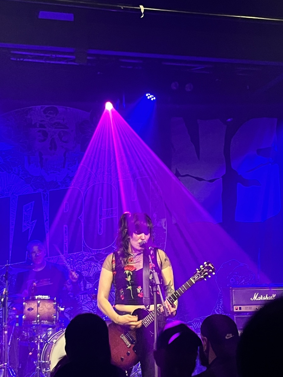 May 21, 2024: Clowns / March / Scheisse Minnelli at Kulturzentrum ...