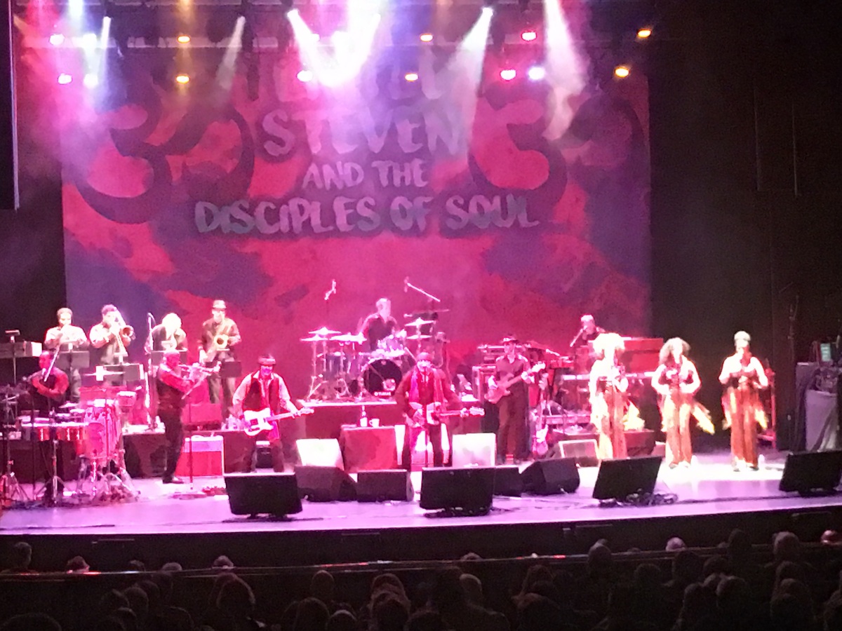 Oct 22, 2017: Little Steven & The Disciples of Soul at The Majestic ...