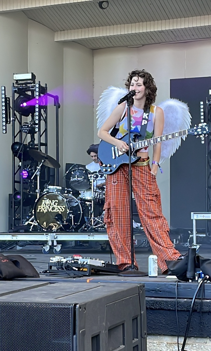 The Marías Concert & Tour History (Updated for 2024) | Concert Archives