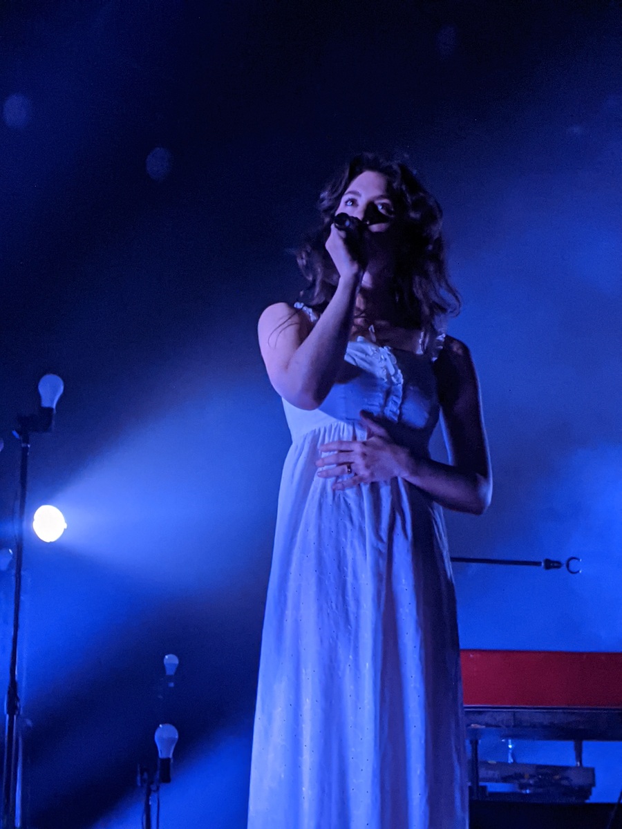 Apr 10, 2023: Gracie Abrams / Tiny Habits at The Fillmore San Francisco ...