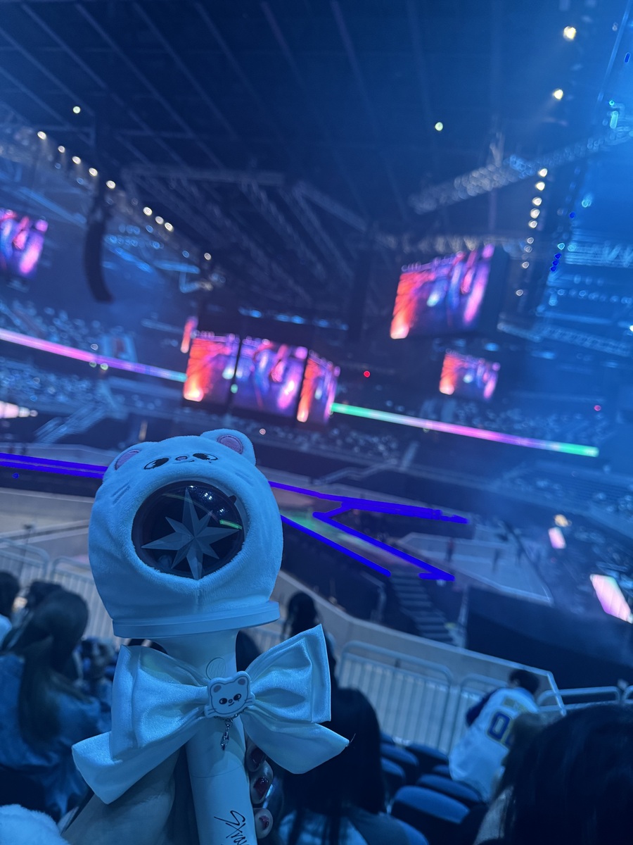 ILLIT Concert Photos | Concert Archives