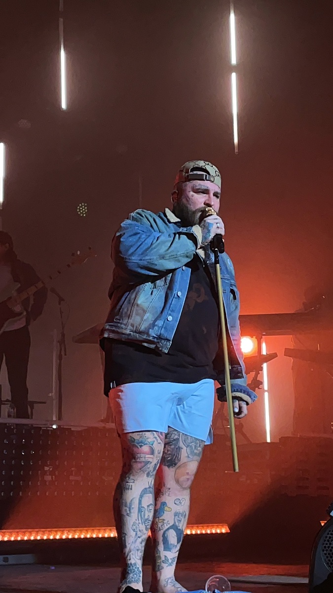 Jun 01, 2024: Teddy Swims / Victor Ray at O2 Apollo Manchester ...