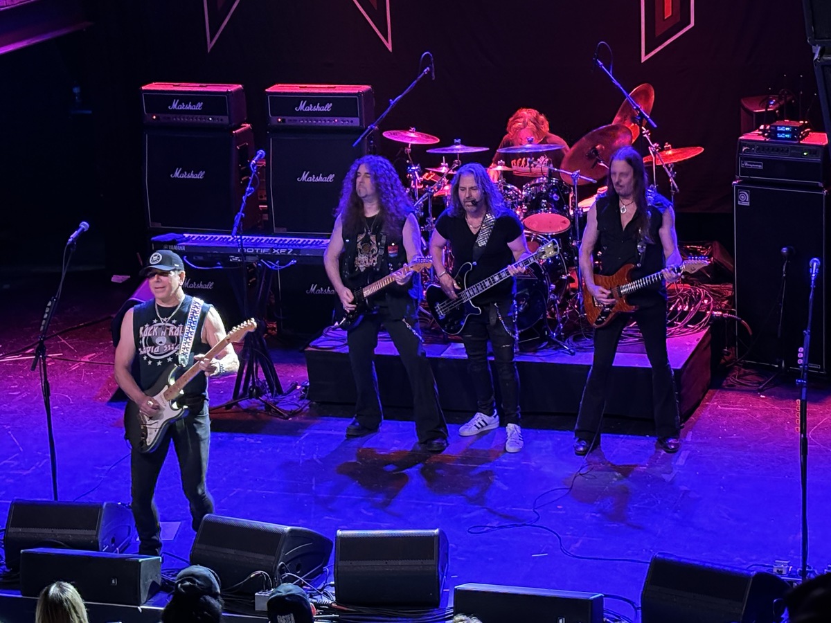 Winger Concert & Tour History (Updated for 2024 - 2025) | Concert Archives