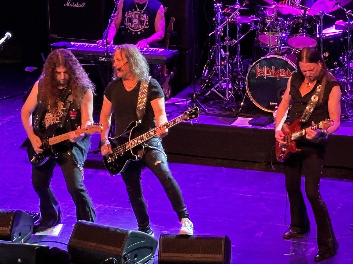 Winger Concert & Tour History (Updated for 2024 - 2025) | Concert Archives
