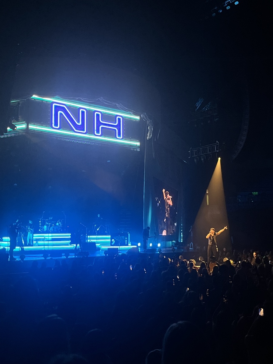 Share Your Concert Photos For Free | Concert Archives