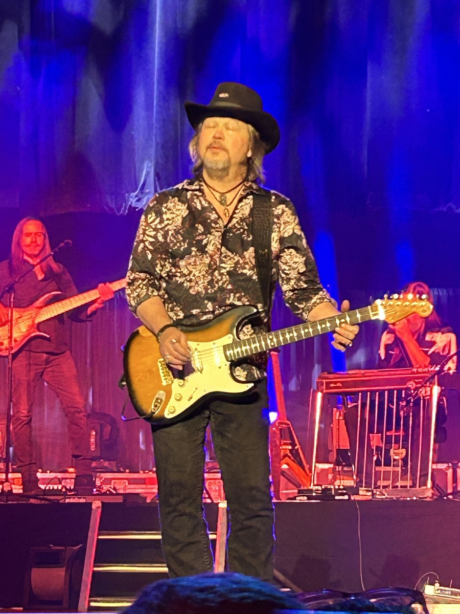 Travis Tritt Concert & Tour History (Updated for 2024) | Concert Archives
